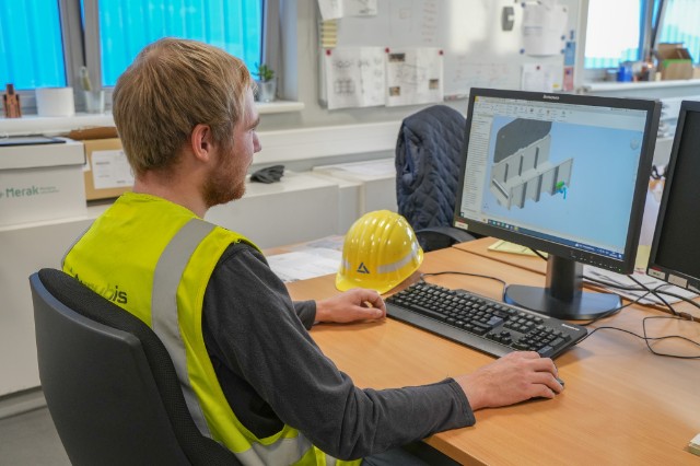 Siebe Caems (22), Intern Process Technologist Bars & Profiles